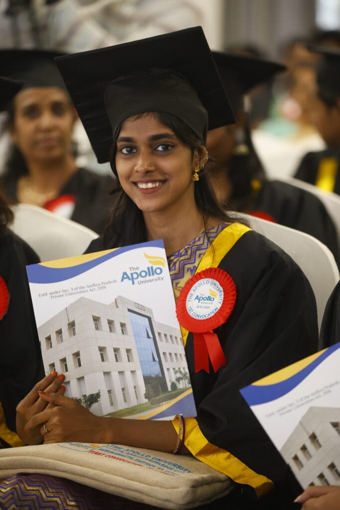 Alumni - Apollo University